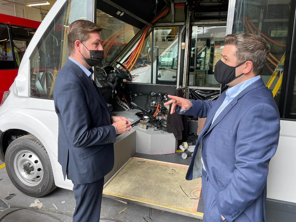 Mellor Buses visit in Rochdale – Jim McMahon OBE MP