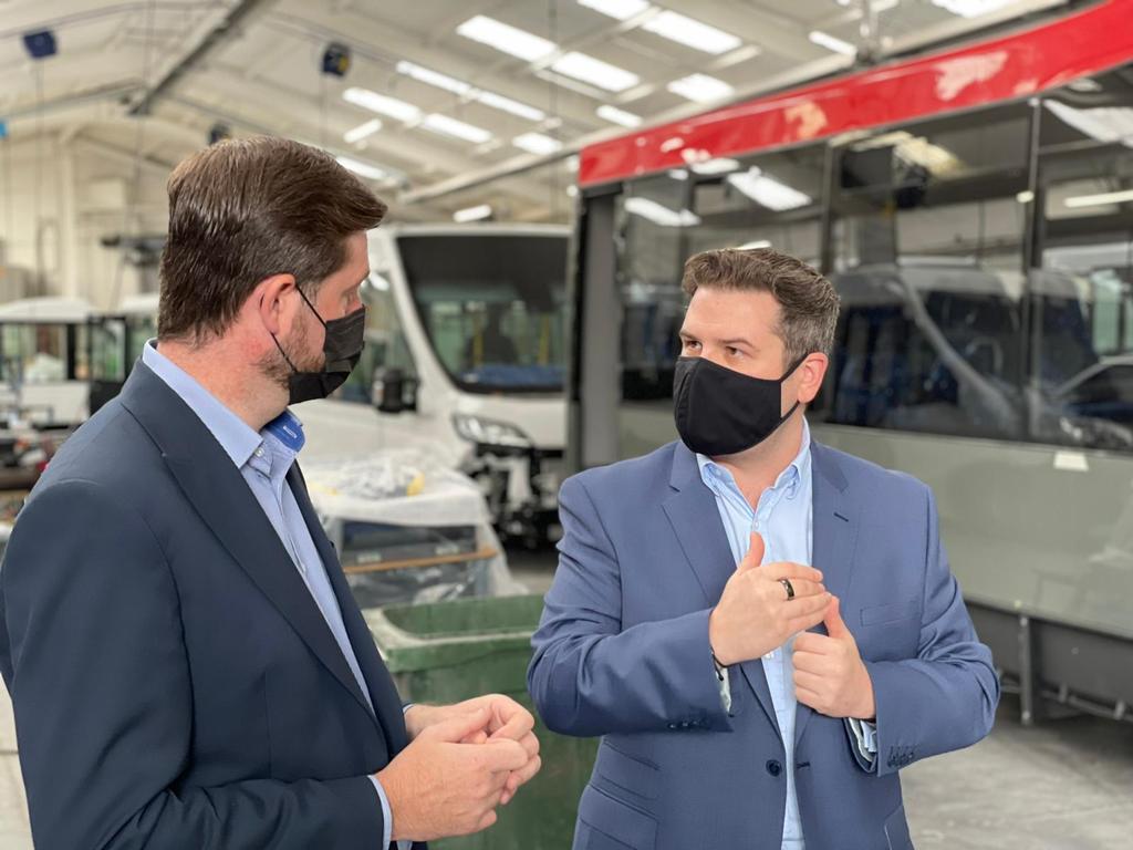 Mellor Buses visit in Rochdale – Jim McMahon OBE MP